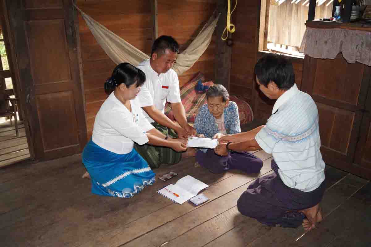 ရှားတောမြို့၌ အသက် ၈၅ နှစ် နှင့် အထက် ဘိုးဘွားများအား လူမှုရေးပင်စင